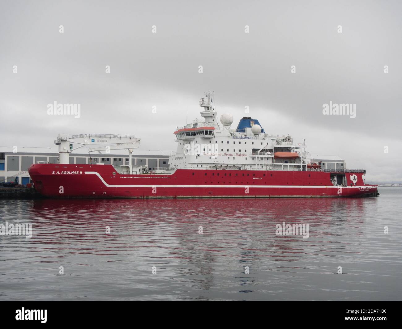 SA Agulhas II ship Stock Photo - Alamy