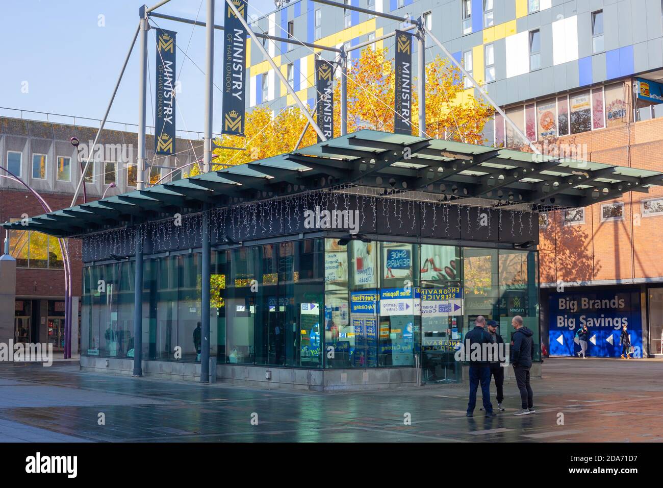 Lifestyle / concept - View of three male friends talking in Basildon ...