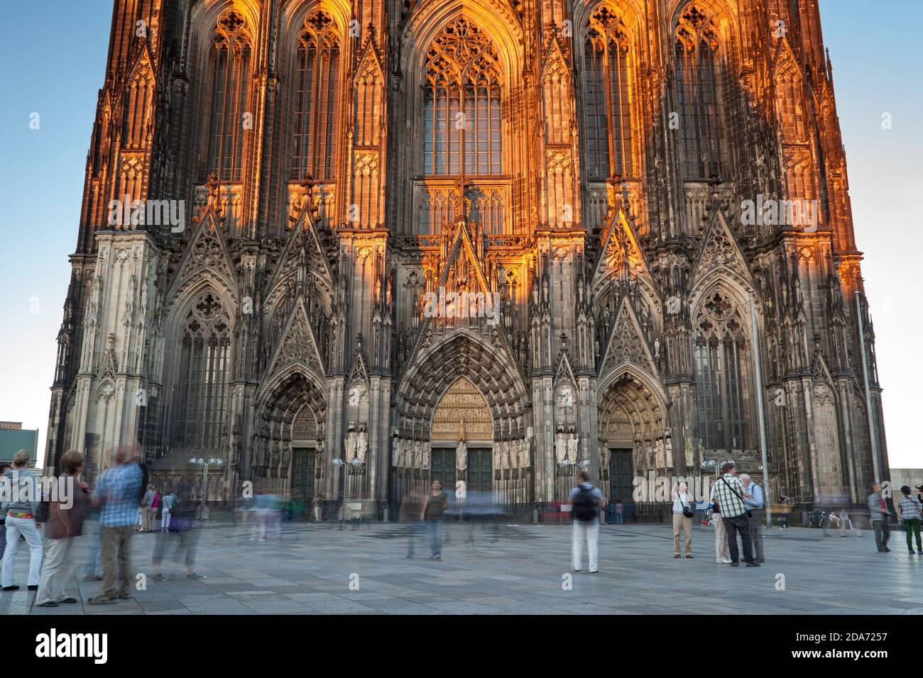 Rhine front hi-res stock photography and images - Alamy