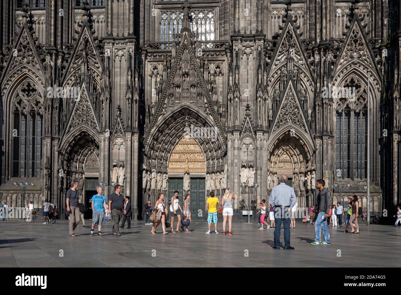 Rhine front hi-res stock photography and images - Alamy