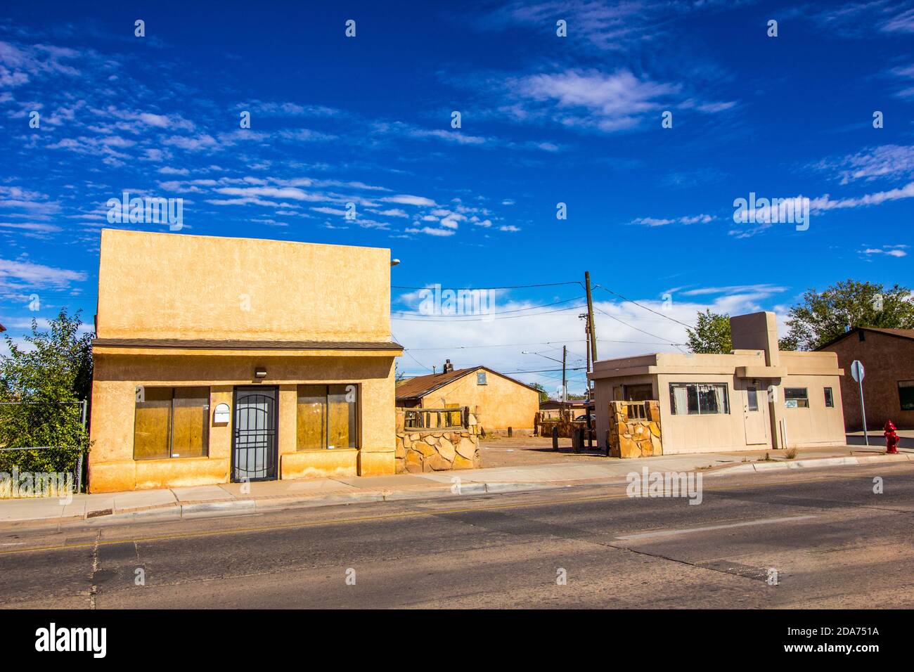 Two small blue windows hi-res stock photography and images - Alamy