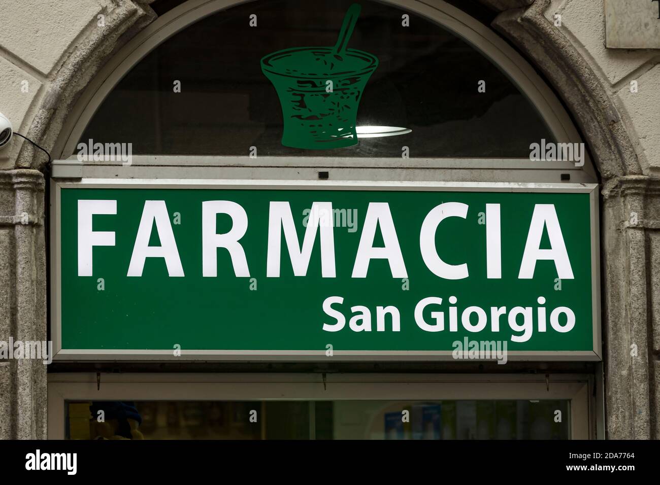 Pharmaceutical store italy hi-res stock photography and images - Alamy