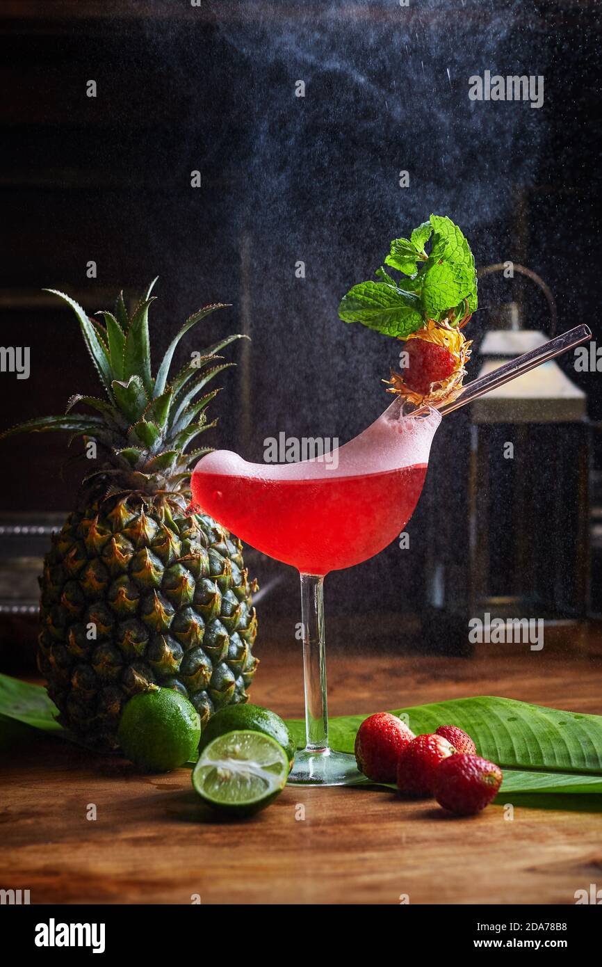 Artistic cocktail photography hi-res stock photography and images - Alamy