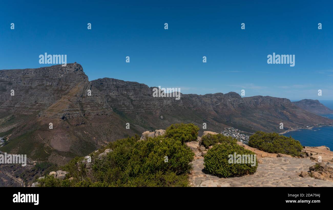 Panoramic view to Table Mountain Stock Photo - Alamy
