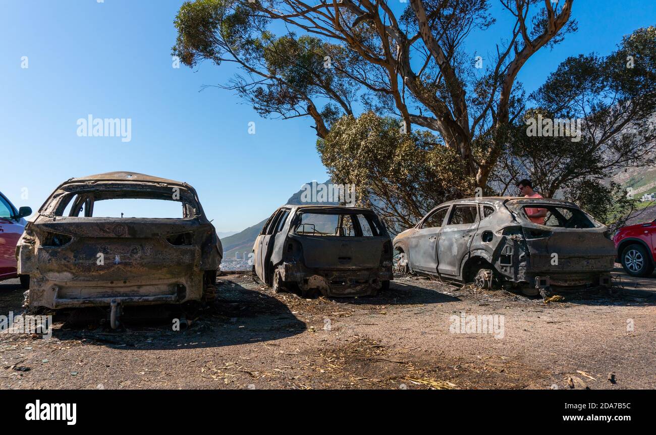 Charred car following the catastrophic bushfires Stock Photo - Alamy