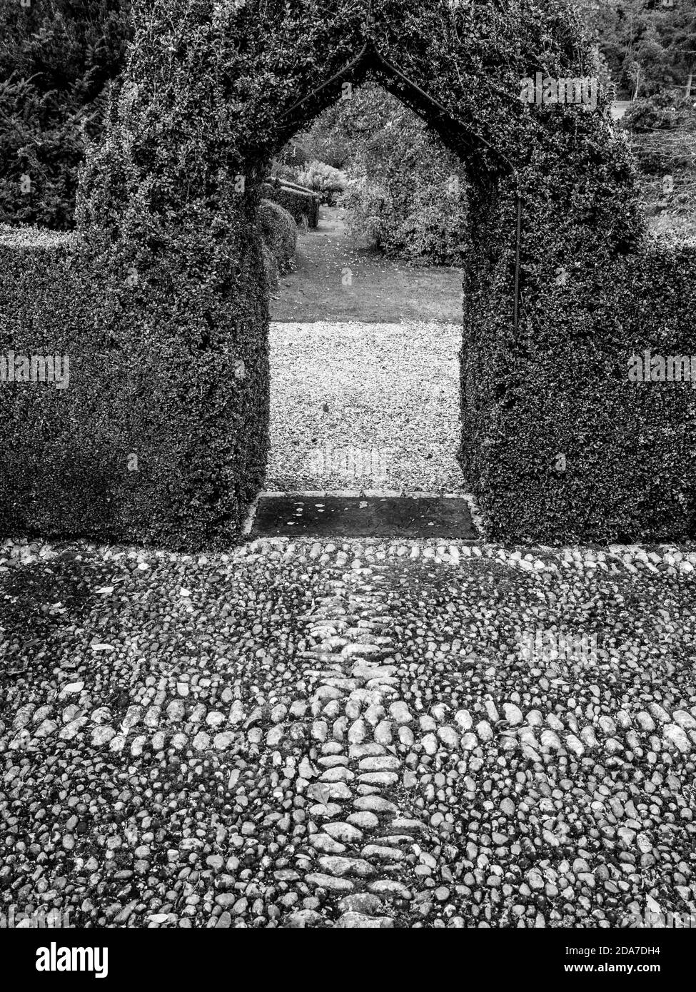 Black And White Garden City at Corrina Davis blog