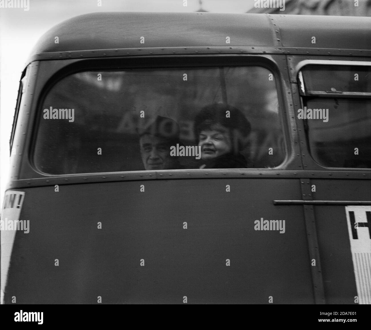 1970s london bus hi-res stock photography and images - Alamy