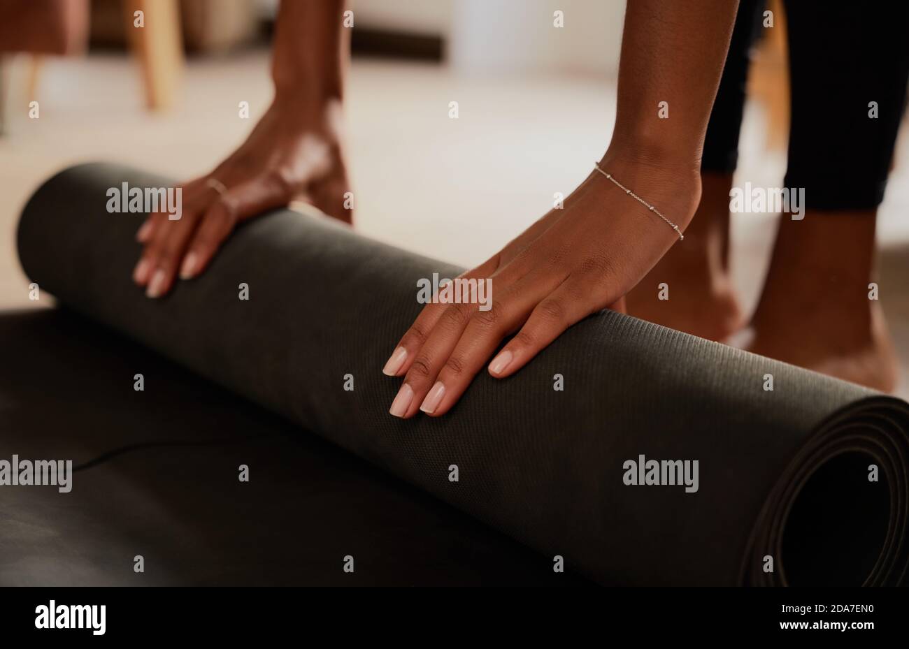 Rolling on the floor hi-res stock photography and images - Alamy