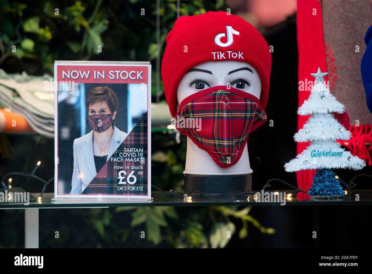 Mask display hi-res stock photography and images - Alamy