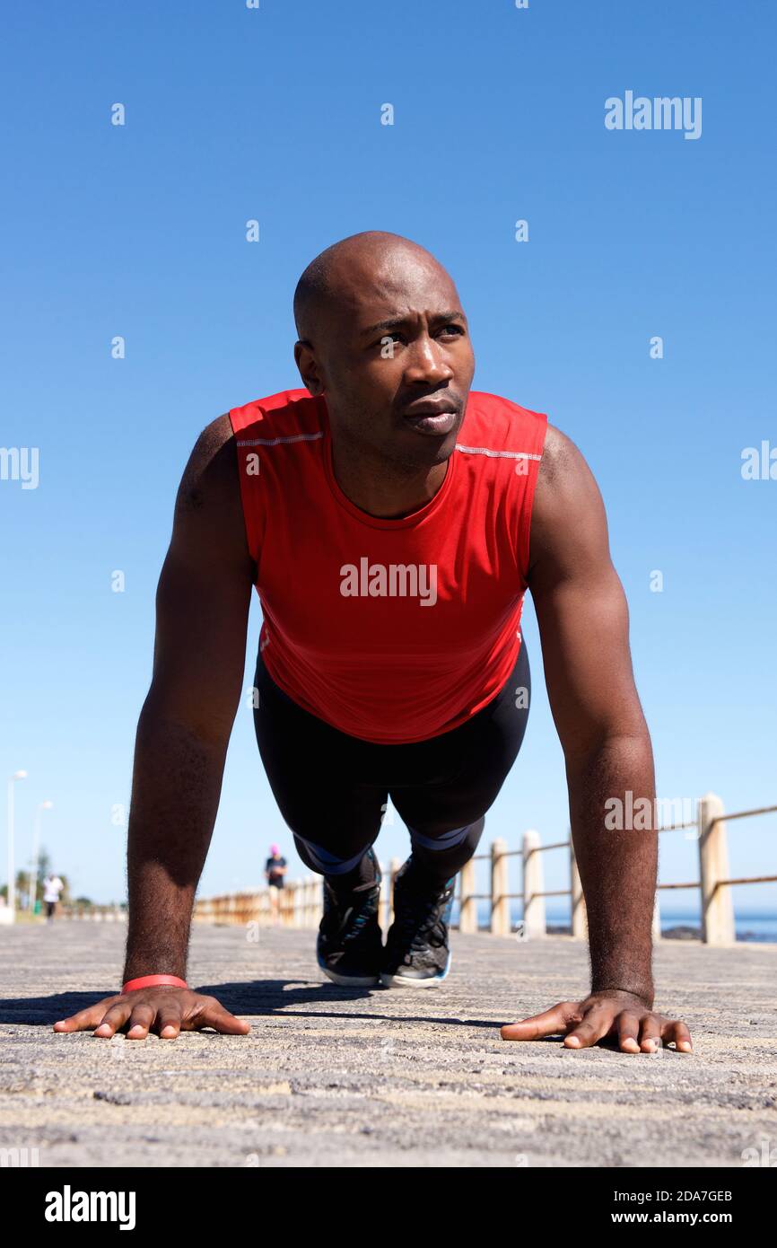Doing push up exercise hi-res stock photography and images - Alamy