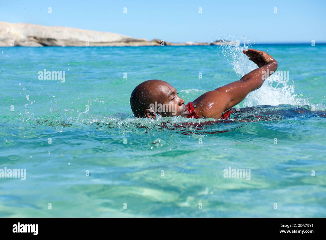 African american swimmer hi-res stock photography and images - Alamy