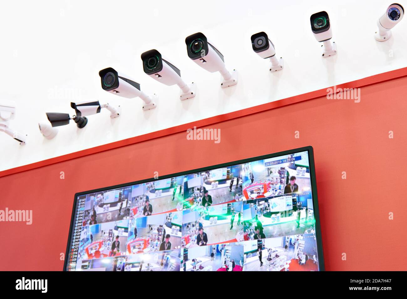 Cctv monitor hi-res stock photography and images - Alamy