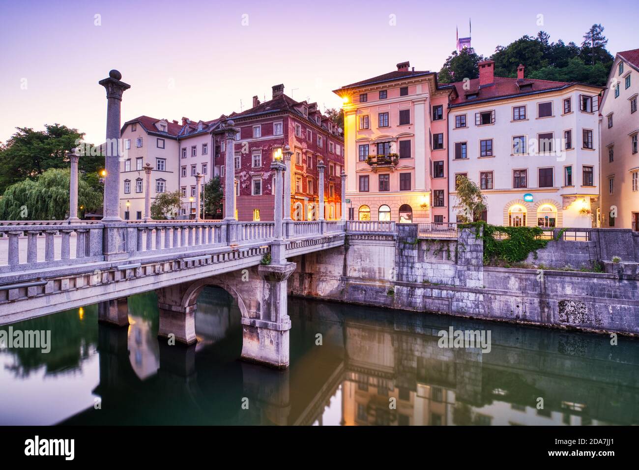 Cobblers bridge at Dusk in Ljubljana, Slovenia Stock Photo - Alamy