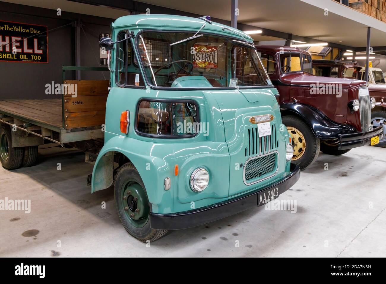 1963 Morris T200 FG Flat-bed truck at the Bill Richardson Transport ...