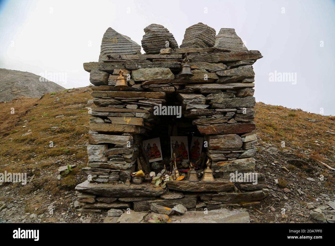 Hindu temple in high hi-res stock photography and images - Alamy