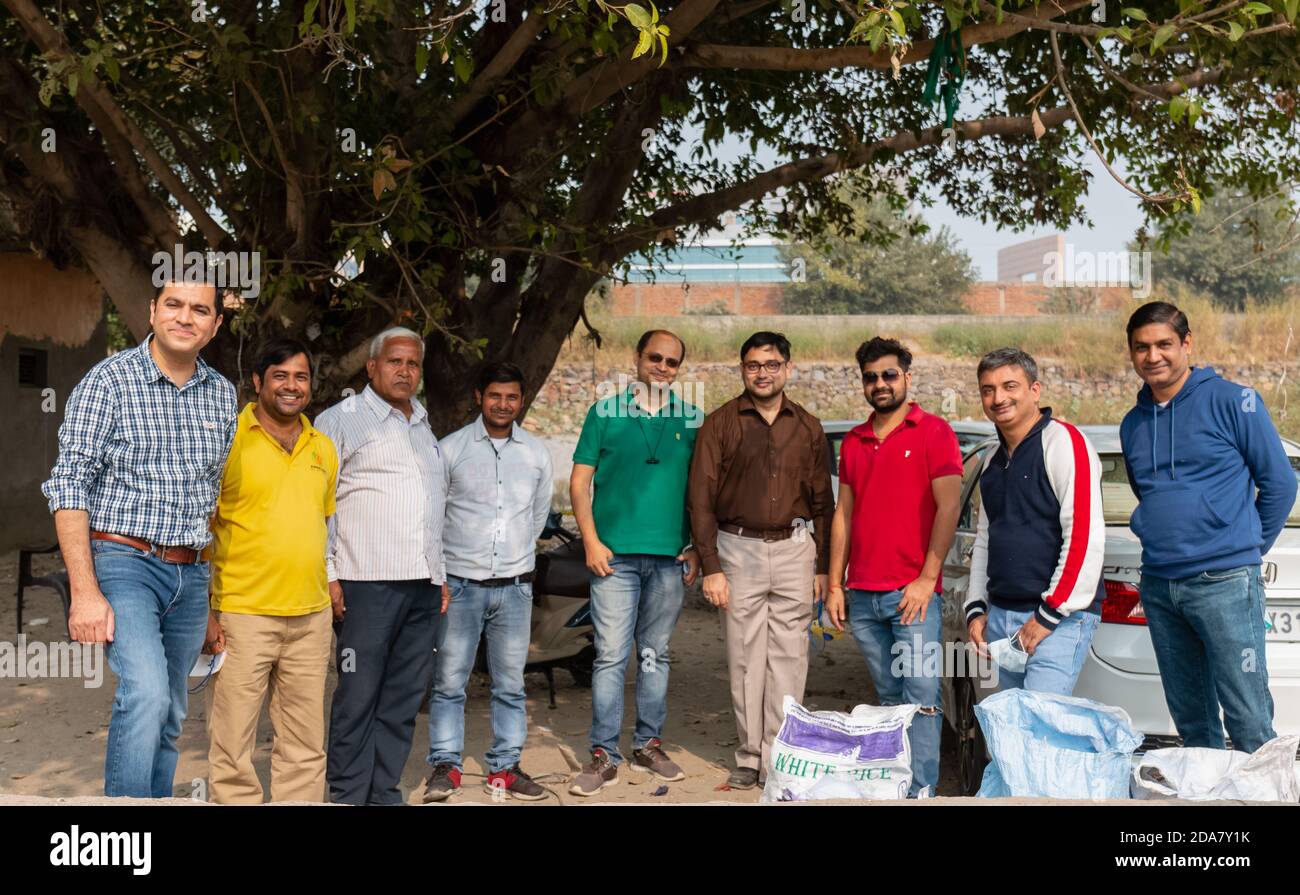 Indian school kids in ngo hi-res stock photography and images - Alamy