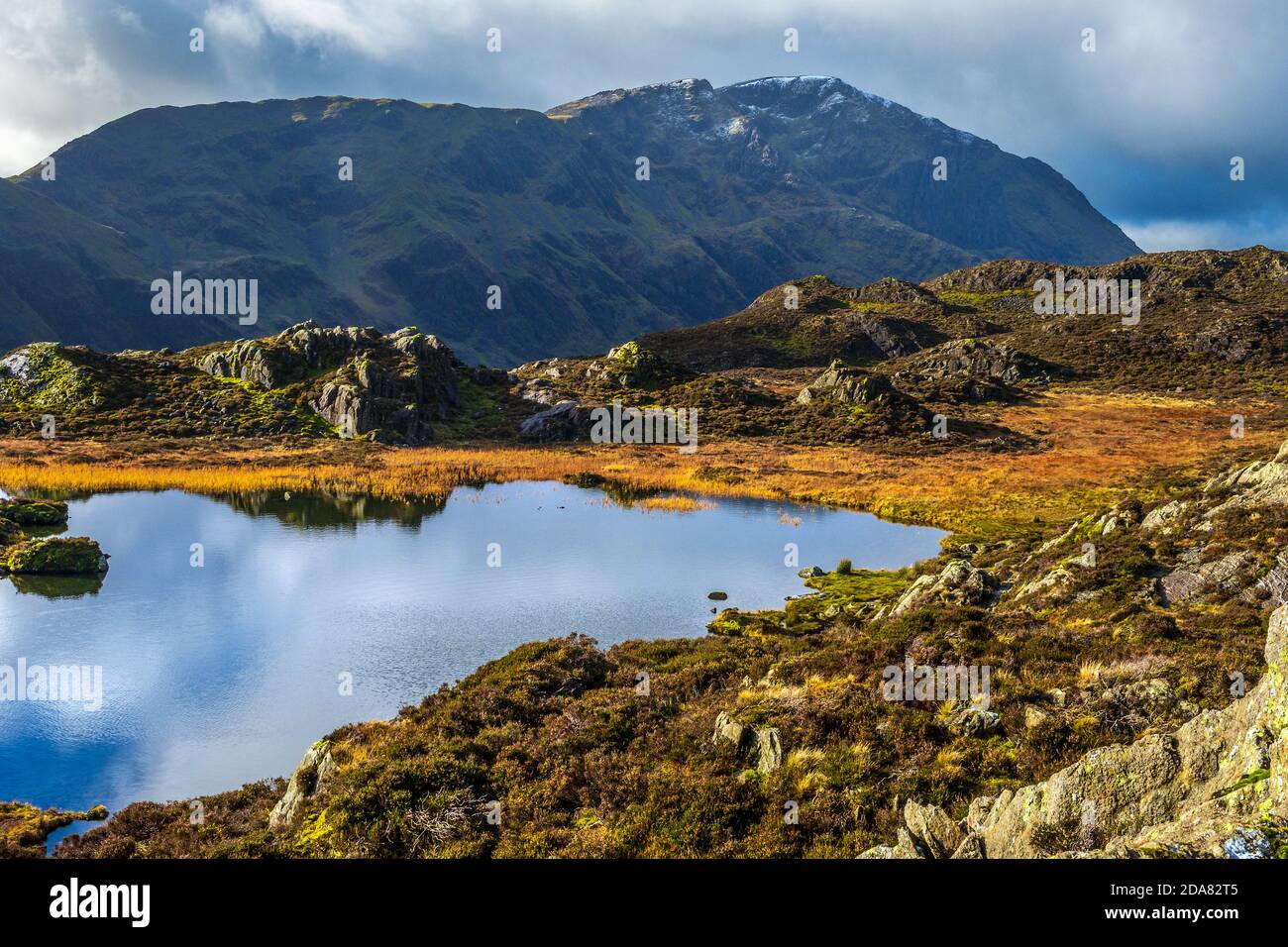 Innominate Tarn on Haystacks in the Buttermere Fells, Lake District ...