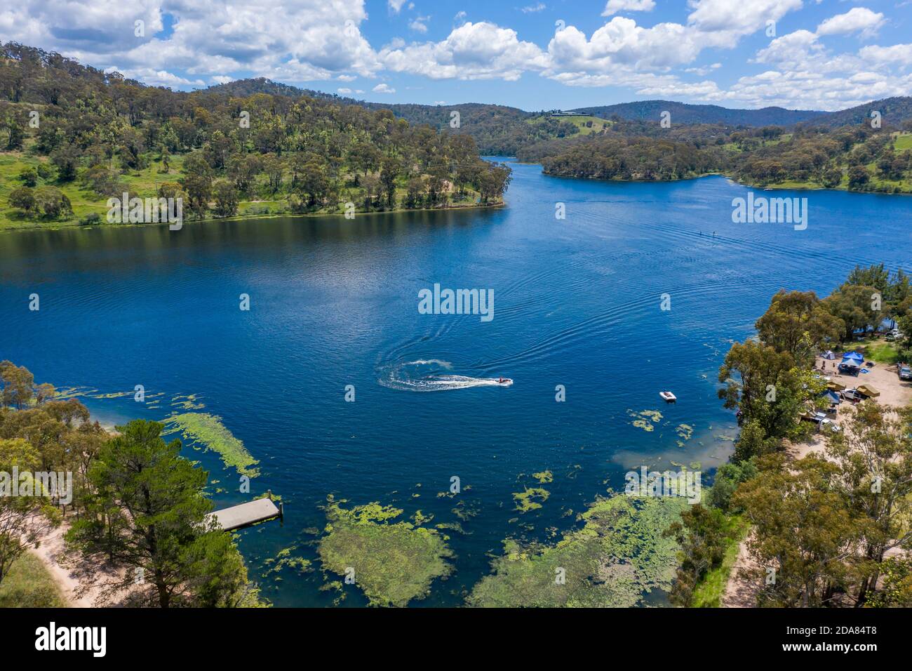 Aerial view of recreational Lake Lyell near Lithgow in regional New New ...