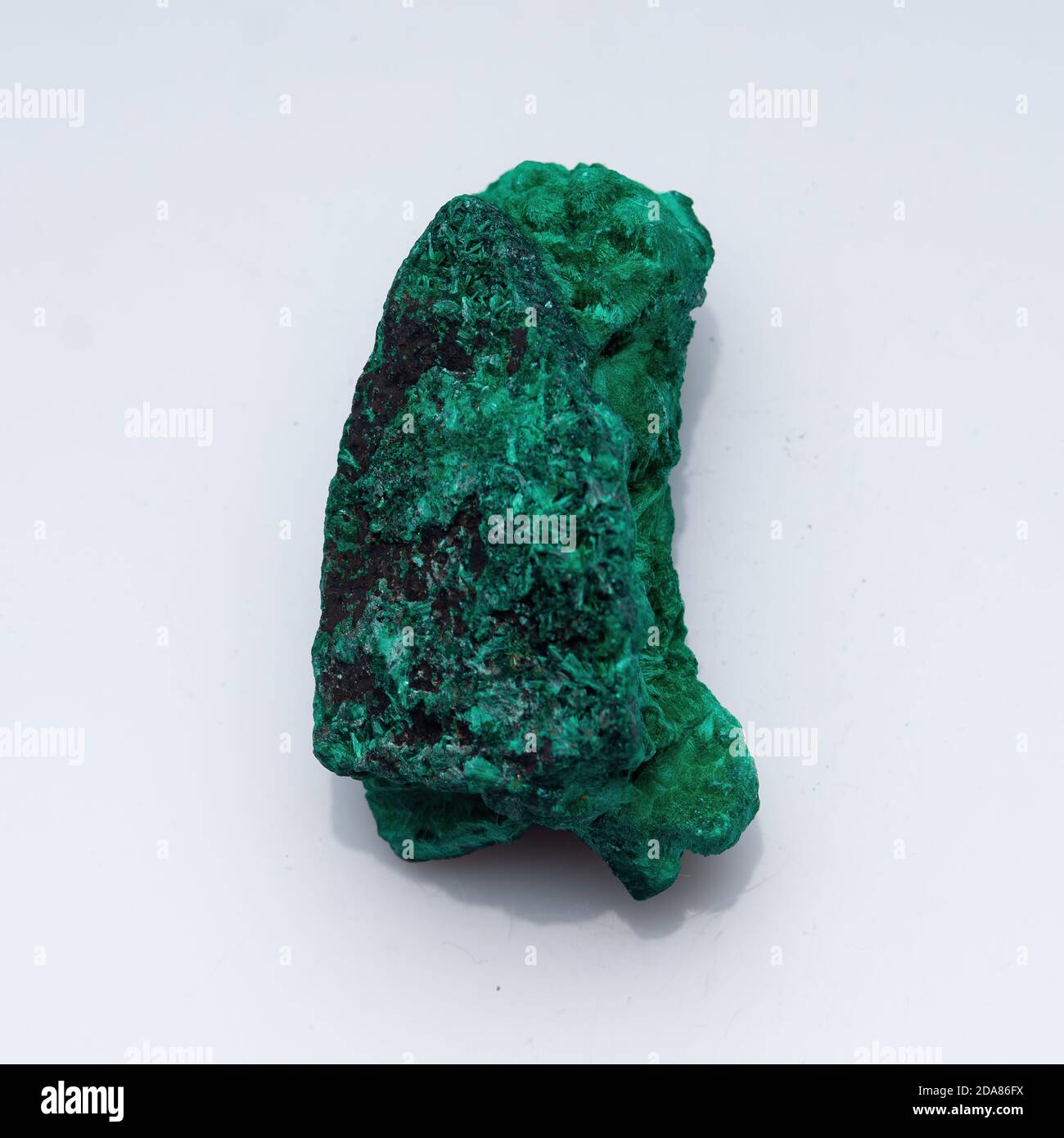 Malachite mineral and nature hi-res stock photography and images - Alamy