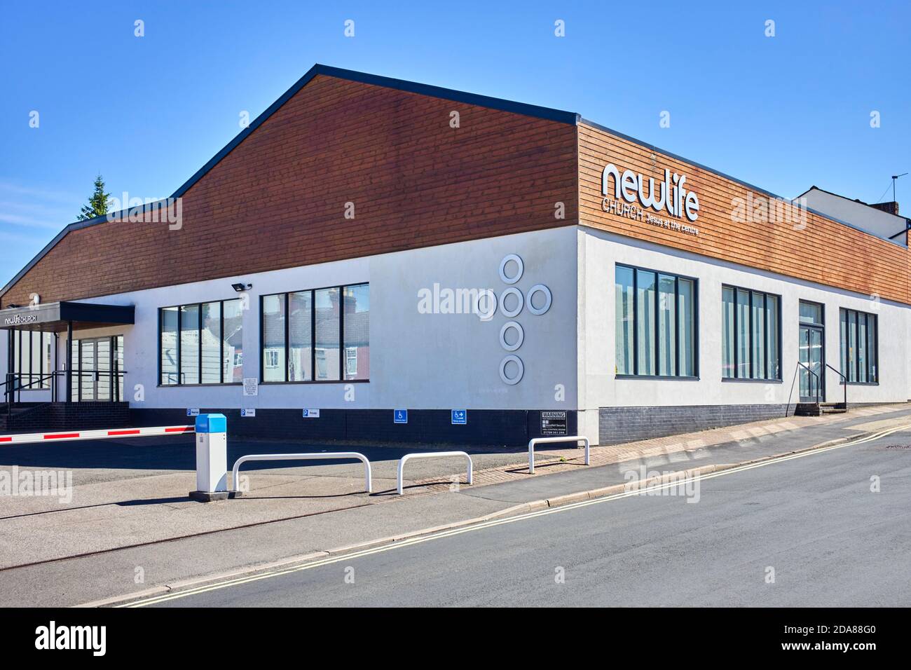 Newlife church in the centre of Rugby, Warwickshire Stock Photo - Alamy