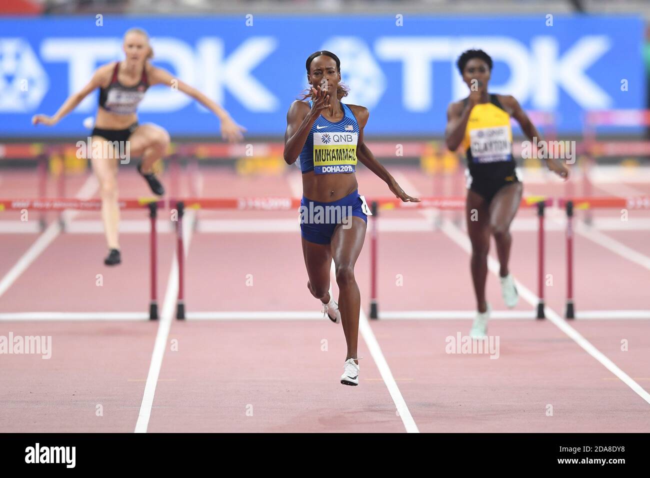 Dalilah Muhammad (USA) breaks the world record of 400 metres hurdles in ...