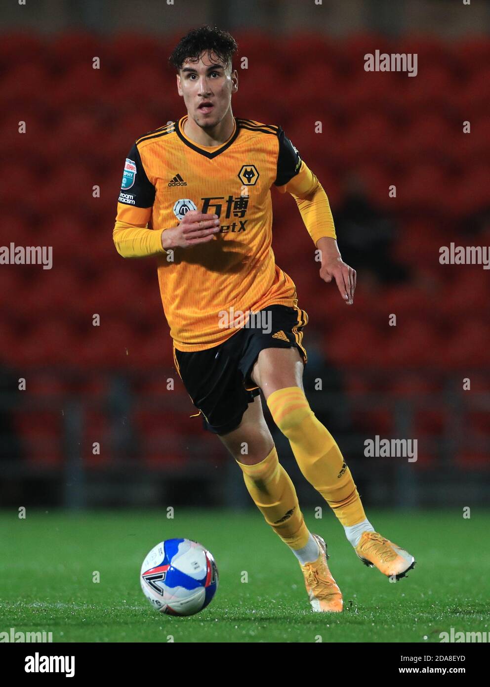 Theo corbeanu efl hi-res stock photography and images - Alamy