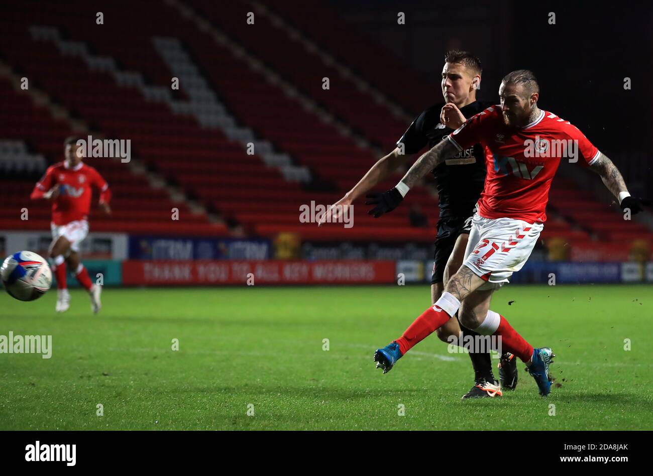 Charlton Athletic's Marcus Maddison (right) scores his side's third ...