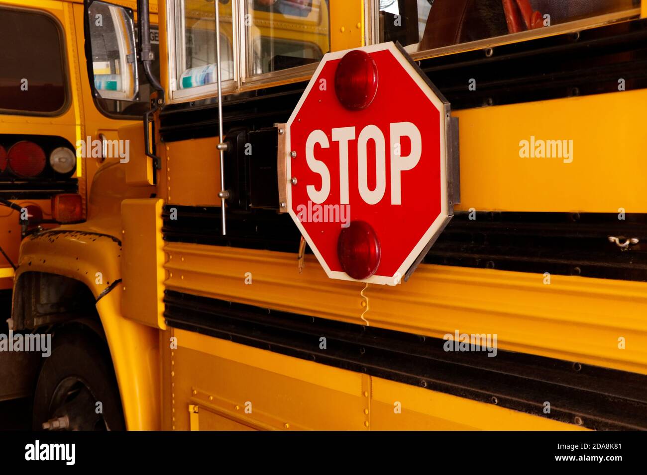 Bus in garage hi-res stock photography and images - Alamy