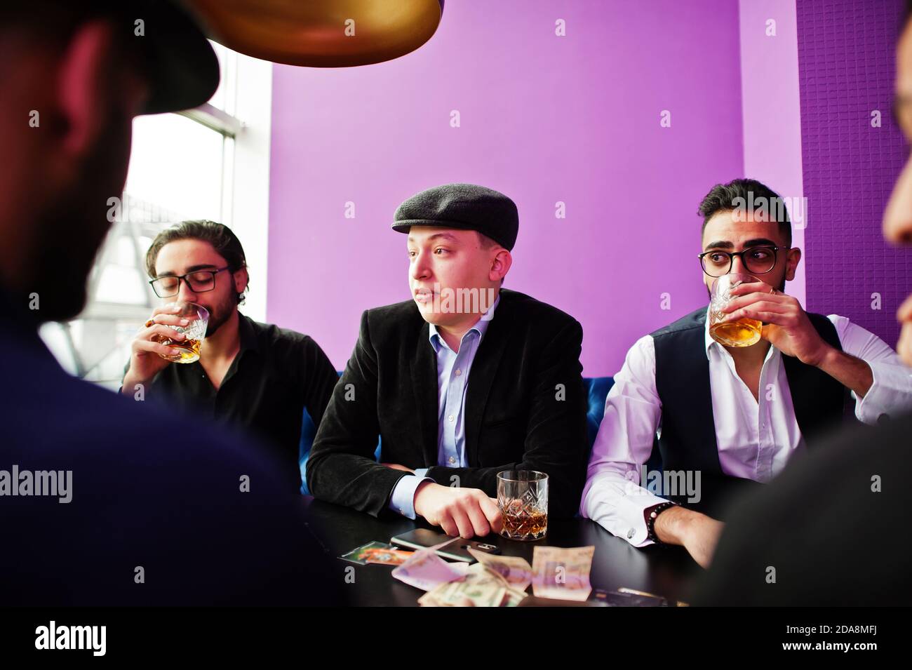Mafia man twenties hi-res stock photography and images - Alamy