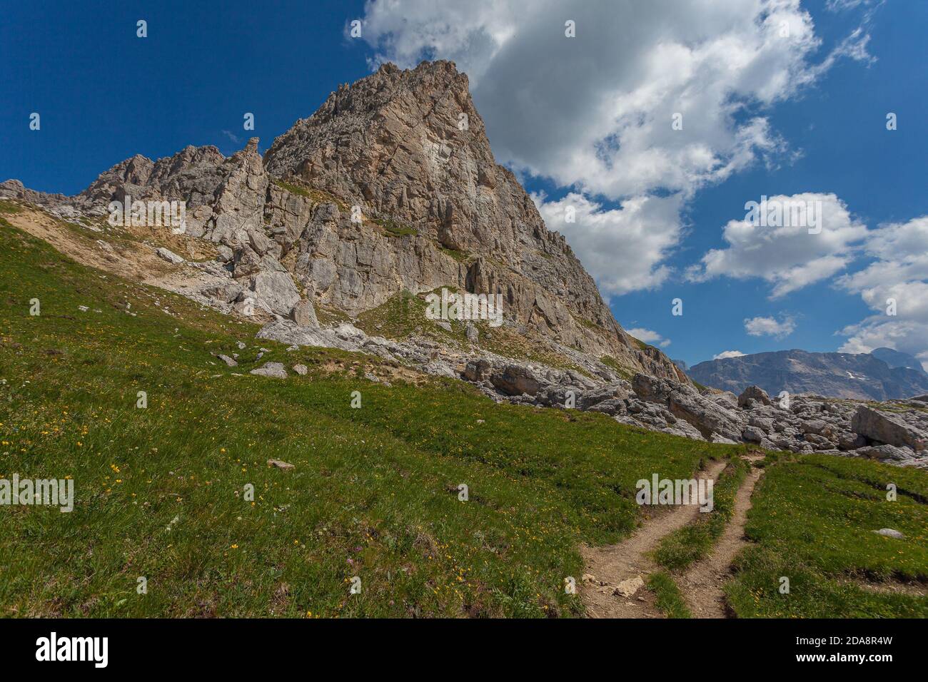 Path at the foots of the southern slope of Mount Small Settsass ...