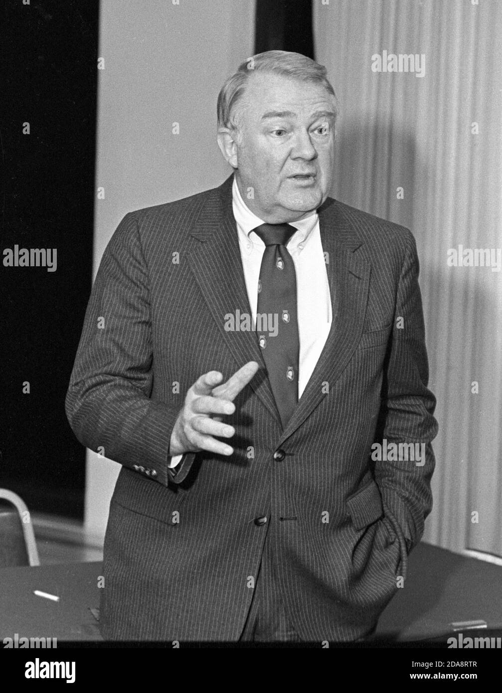 US Attorney General Edwin Meese III at the US Military Academy at West ...