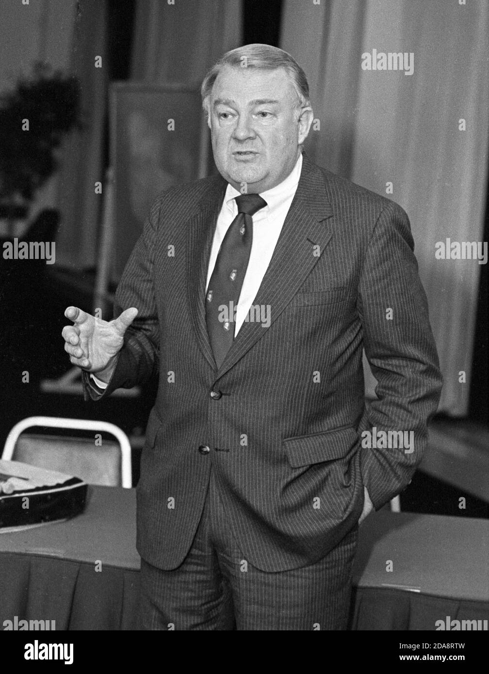 US Attorney General Edwin Meese III at the US Military Academy at West ...