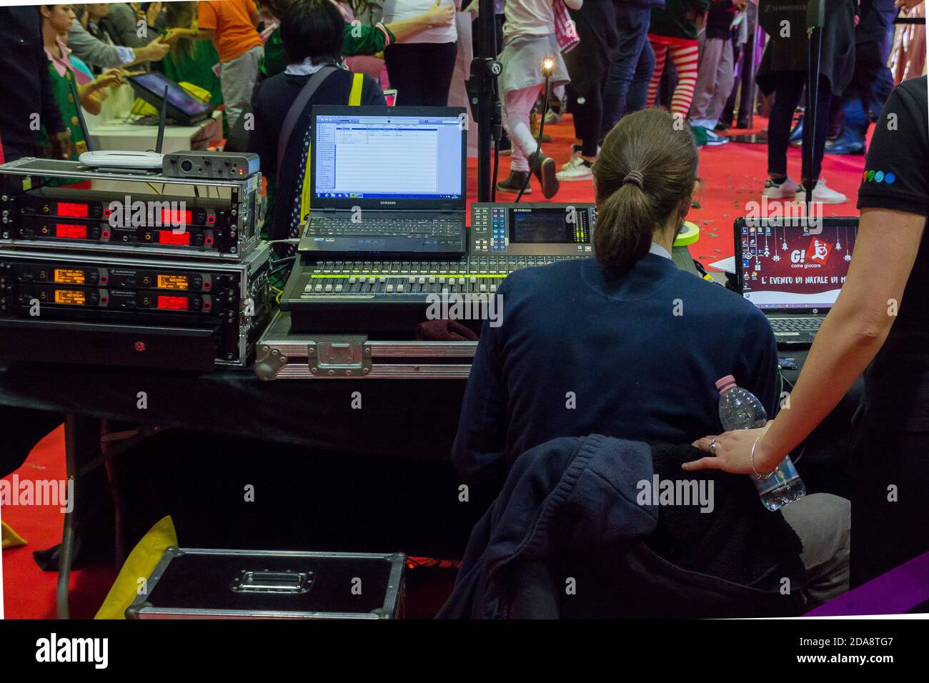 Sound technician at work Stock Photo - Alamy