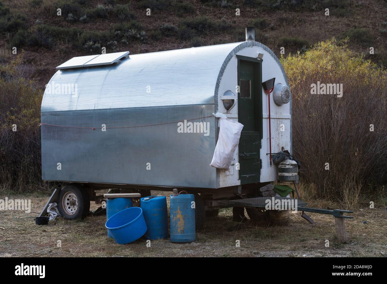 Sheep herders wagon hi-res stock photography and images - Alamy