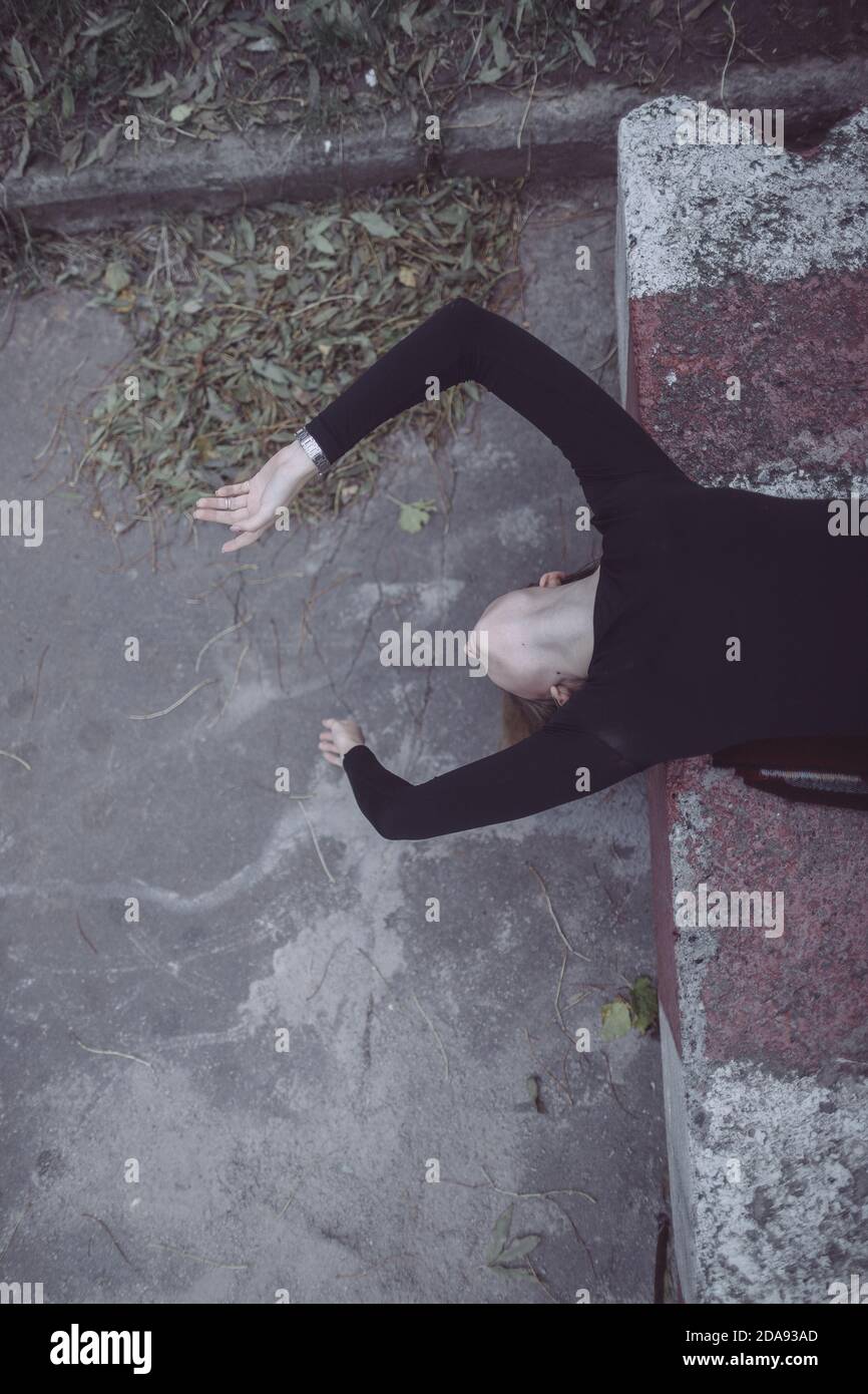 Girl building blocks lying down hi-res stock photography and images - Alamy