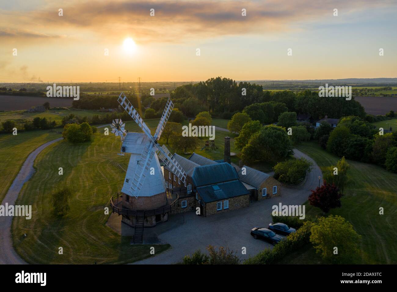 17th century english windmill hi-res stock photography and images - Alamy