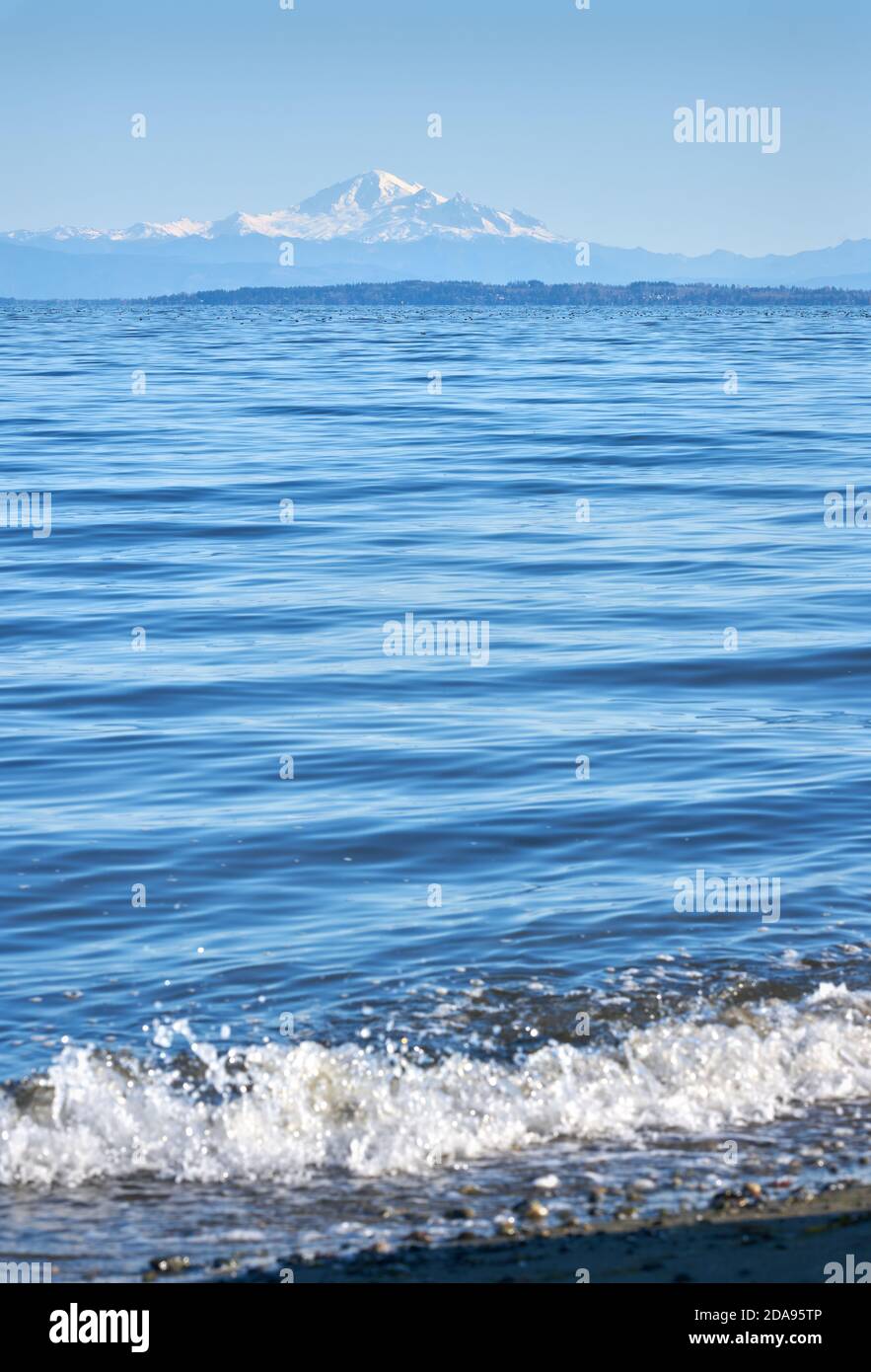 Boundary Bay Mount Baker vertical. The view of Mount Baker from ...