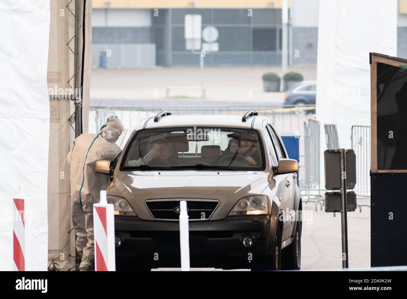 Mobile testing station tent, hot spot for swab test during Coronavirus ...
