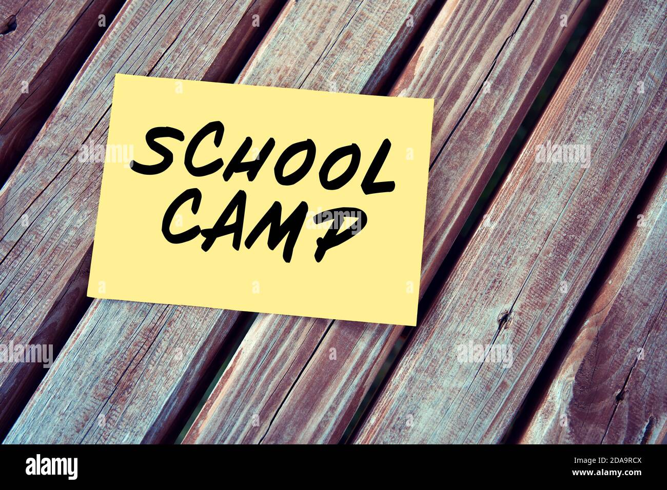 Camp wood sign hi-res stock photography and images - Alamy
