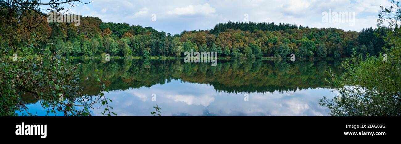 Volcanic Lake, Maar, Vulkaneifel Nature Park and Geopark, Western Eifel ...