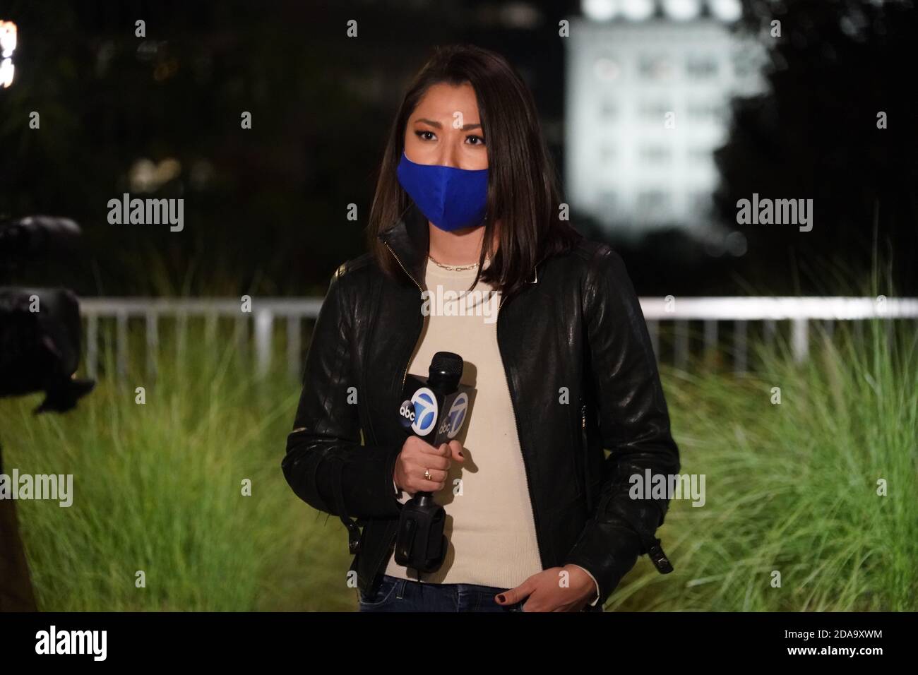 ABC7 Eyewitness News reporter Veronica Miracle at Grand Park in ...