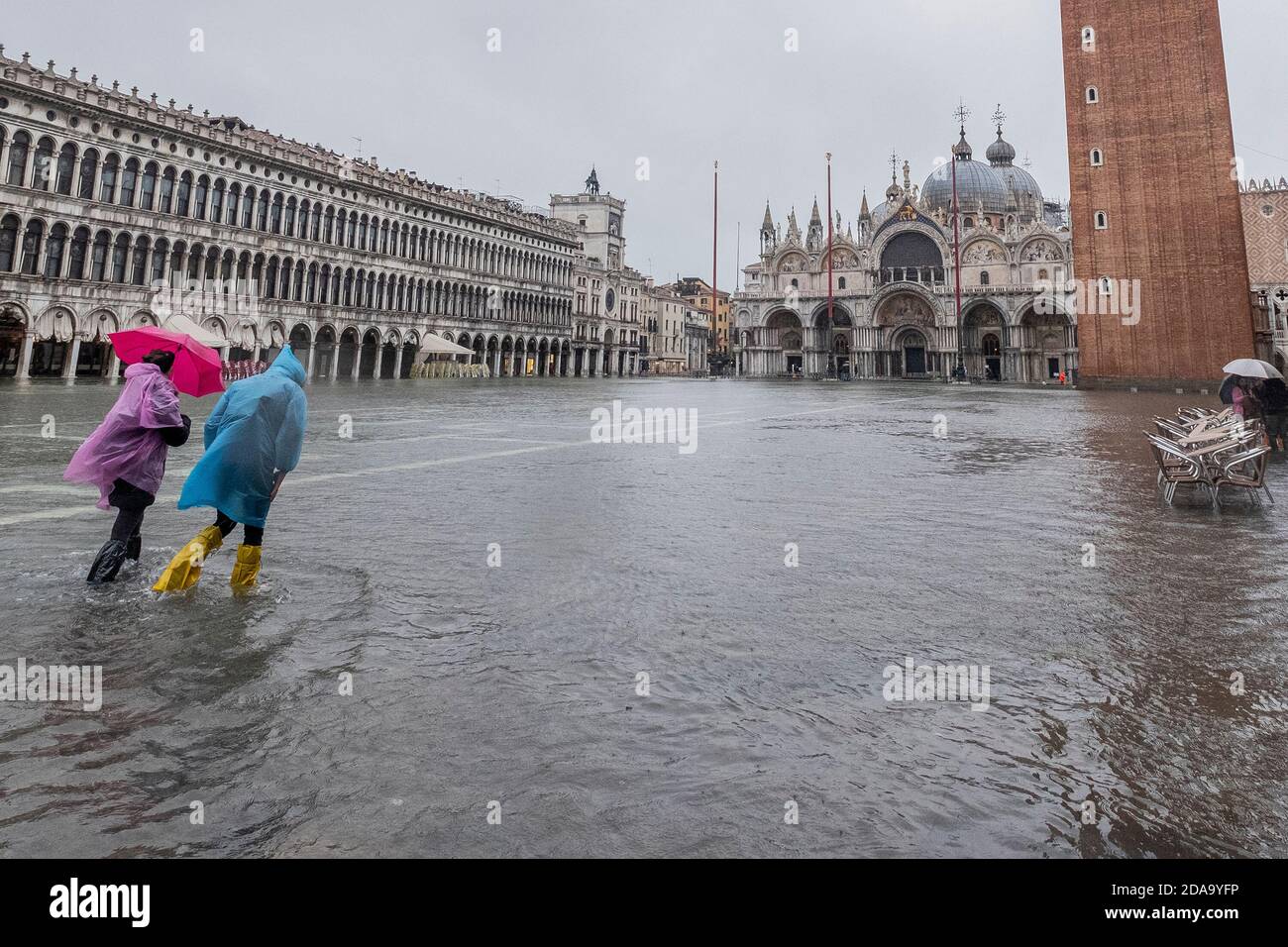 Exceptional high tide in venice Stock Photo - Alamy