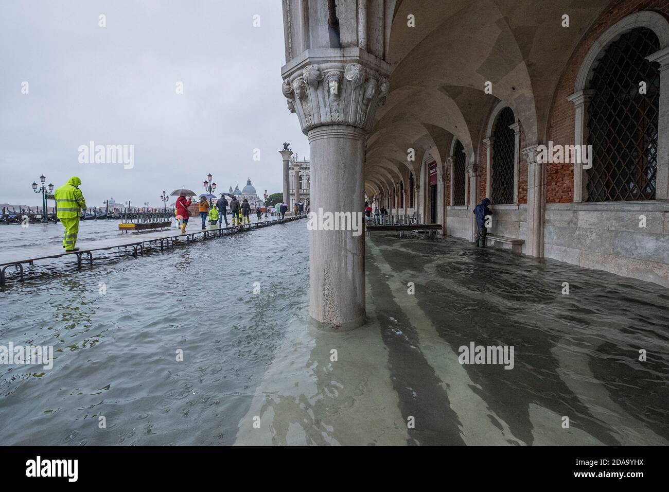 Exceptional high tide in venice Stock Photo - Alamy