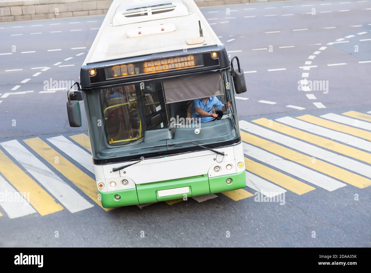 bus at city intersection top view Stock Photo - Alamy