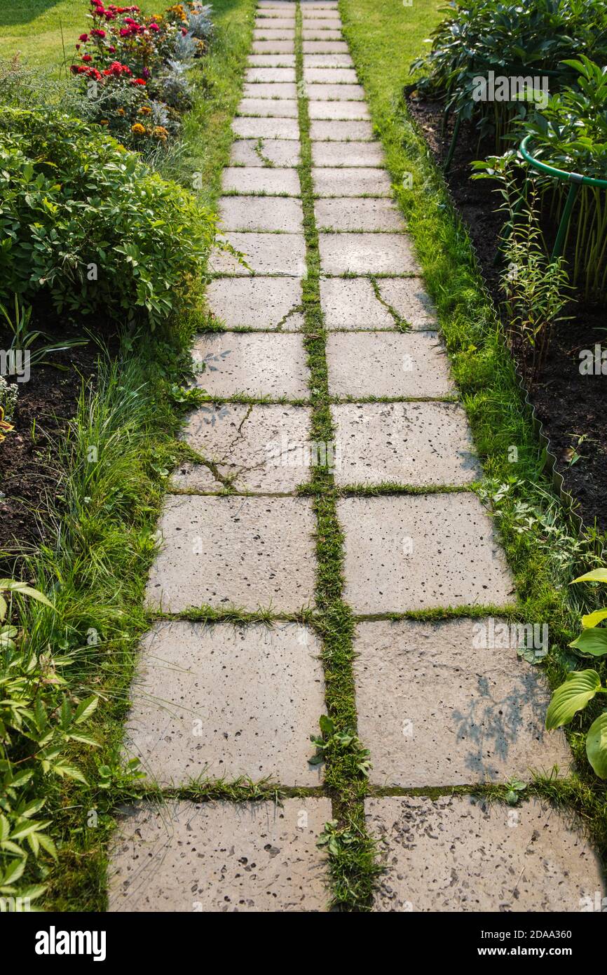 Park walk tiles floor hi-res stock photography and images - Alamy