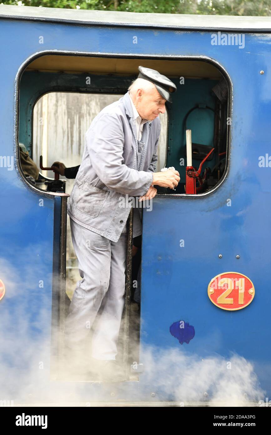 Steam Locomotive 'Linda' no. 21 at the Ribble Steam Railway and Museum ...