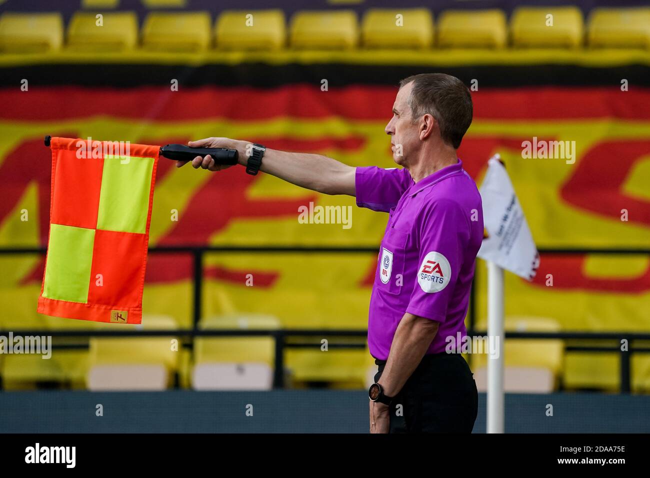 Assistant Referee Derek Eaton signals for offside Stock Photo - Alamy