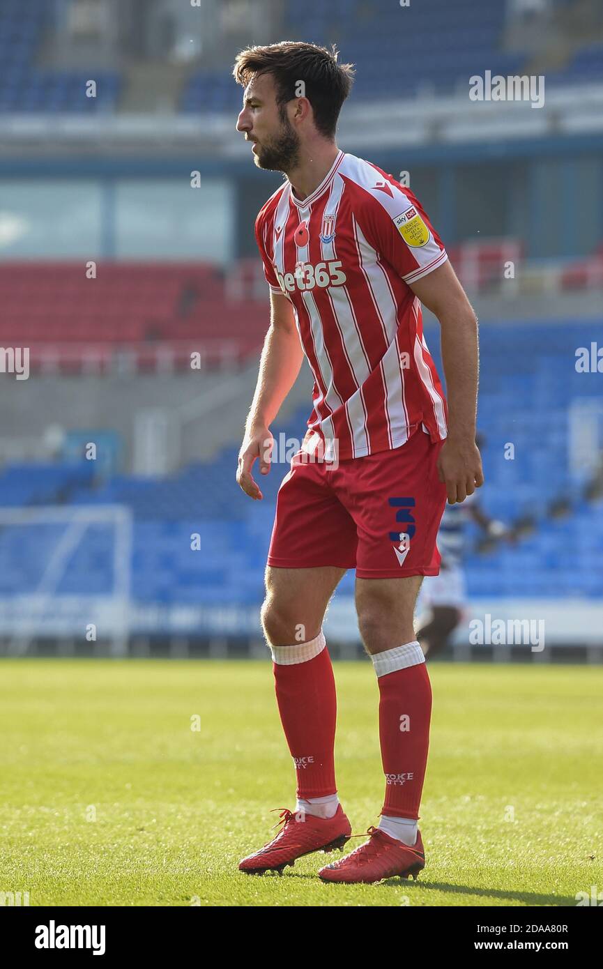 Morgan fox stoke hi-res stock photography and images - Alamy