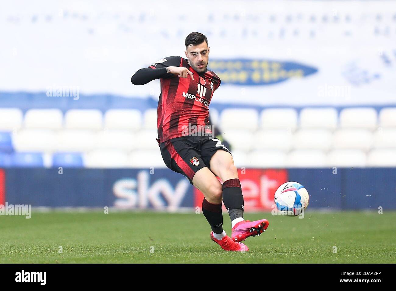 Diego Rico #21 of Bournemouth crosses the ball Stock Photo - Alamy