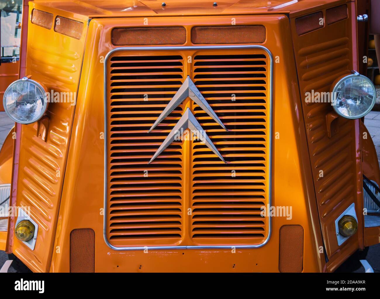 Historic Citroen truck, spoiler side with the radiator grill of the ...